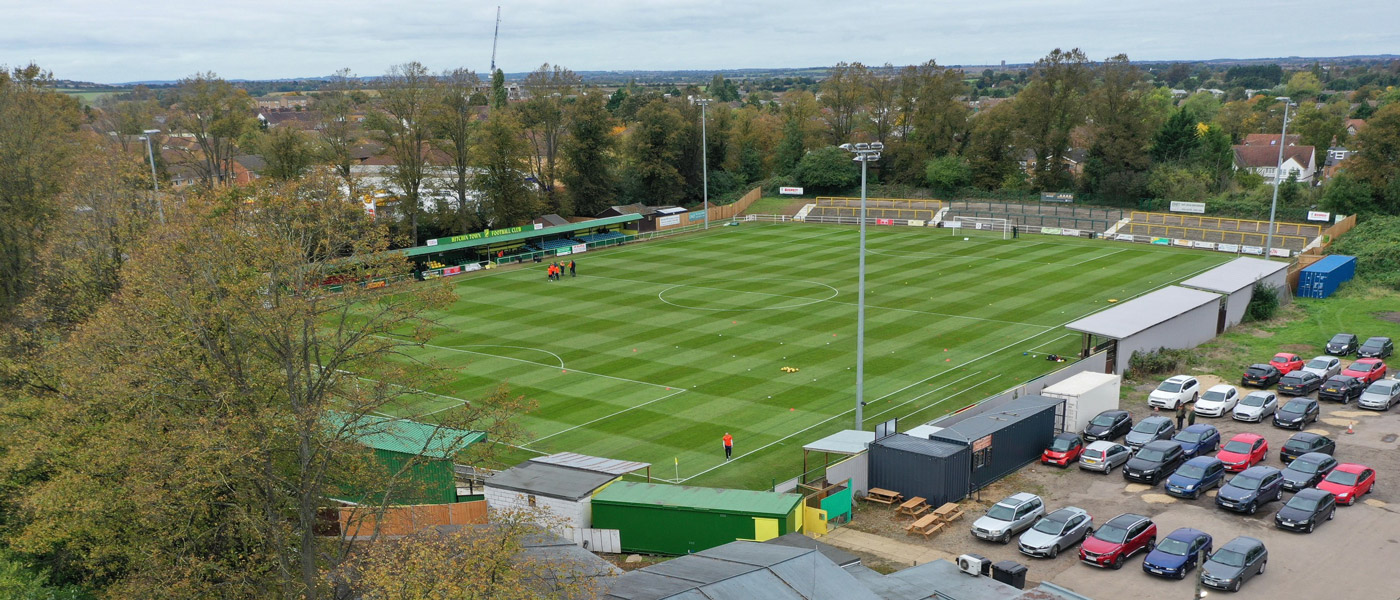 Hitchin Information – St Ives Town FC